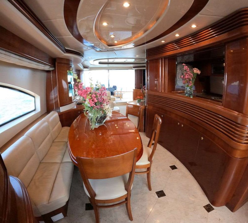 Yacht AZURE, Azimut | CHARTERWORLD Luxury Superyacht Charters